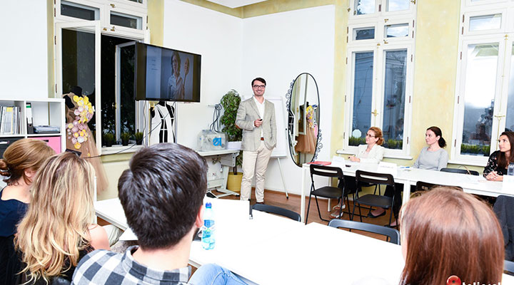 Curs Formator in Bucuresti, Cluj-Napoca, Ploiesti - Acreditat.